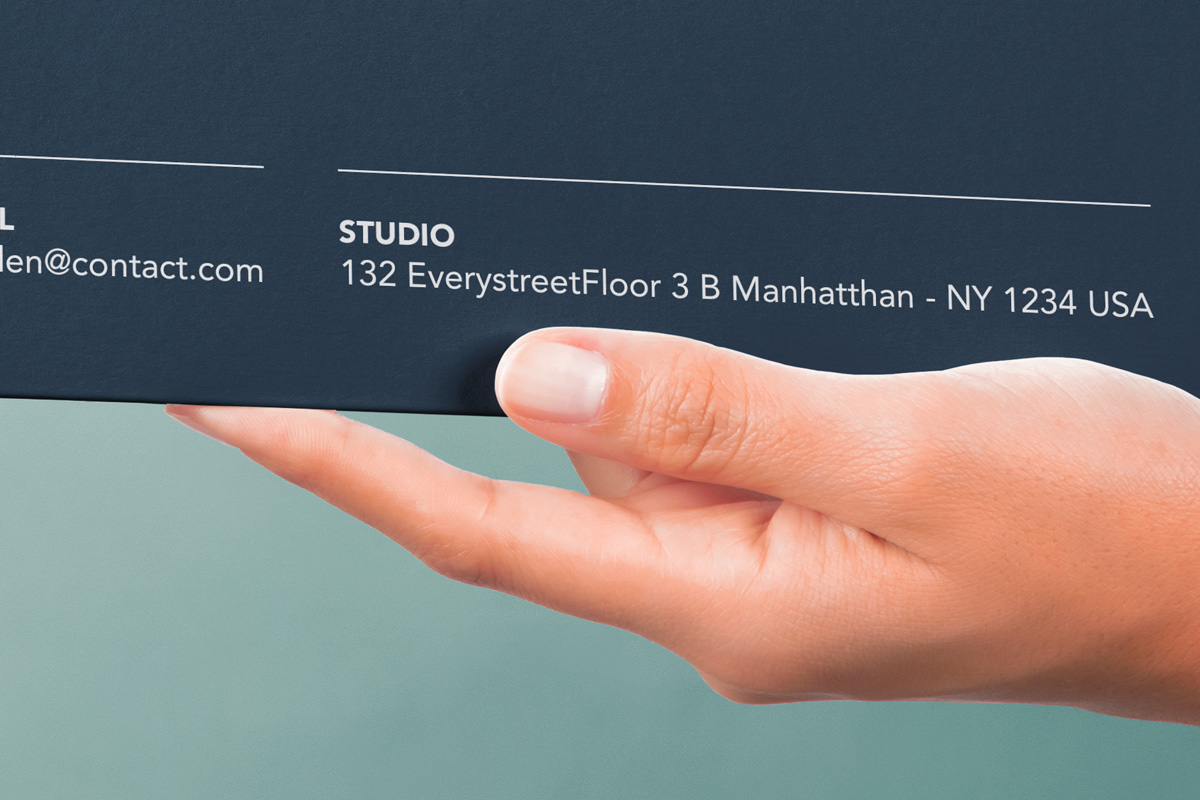 Hand Holding Psd Folder Mockup | Psd Mock Up Templates | Pixeden