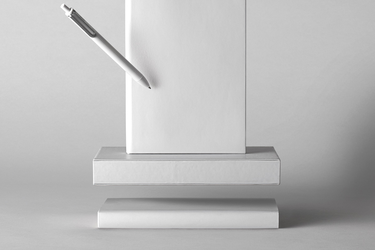 Hardcover Psd Book Mockup Scene 2 Psd Mock Up Templates Pixeden
